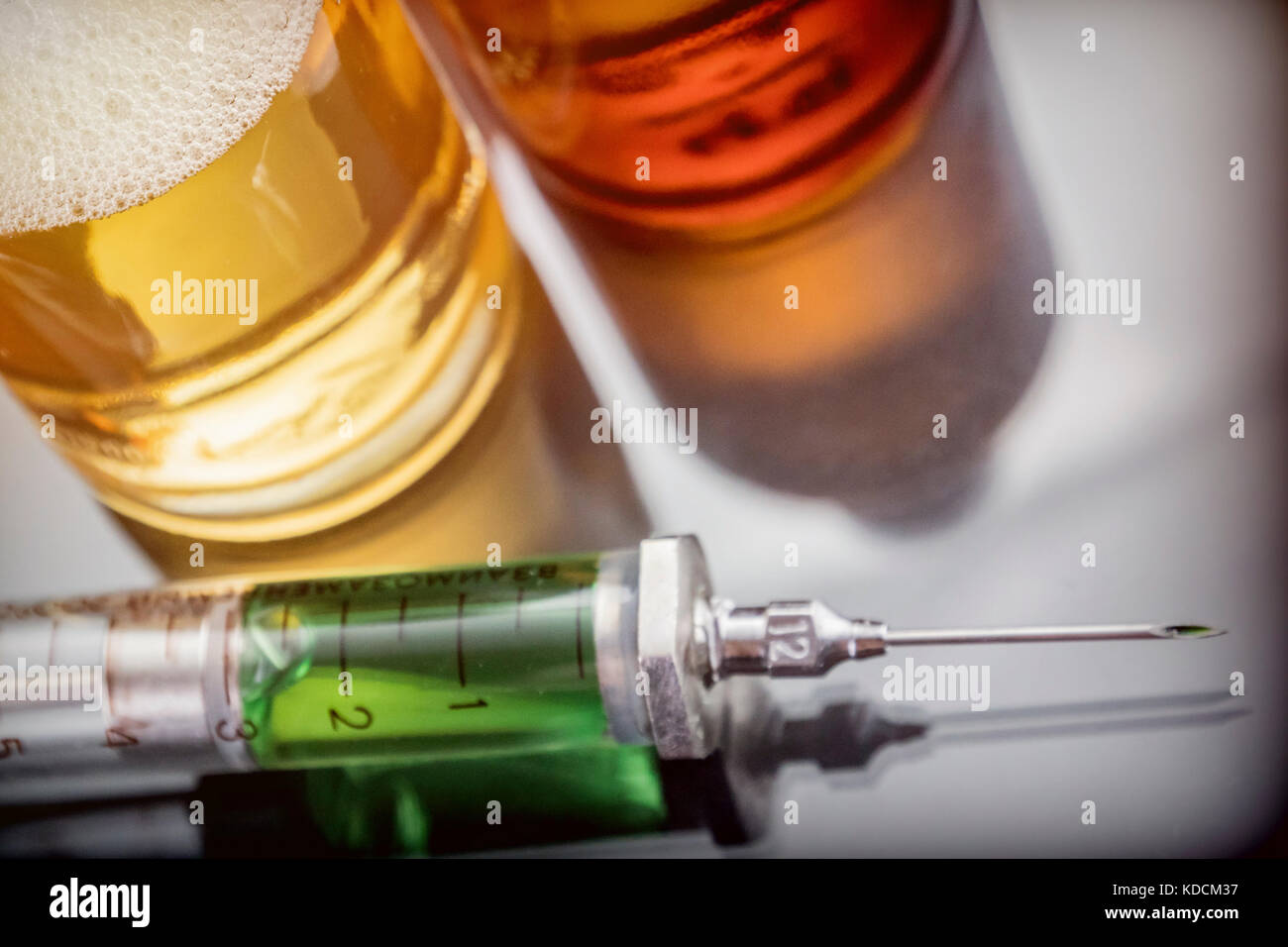Laboratory vial hi-res stock photography and images - Alamy