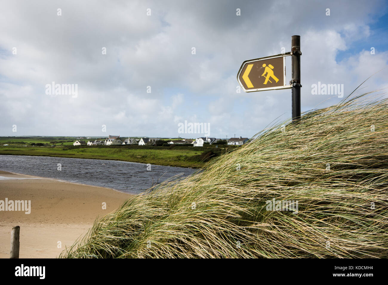 Inagh estuary hi-res stock photography and images - Alamy