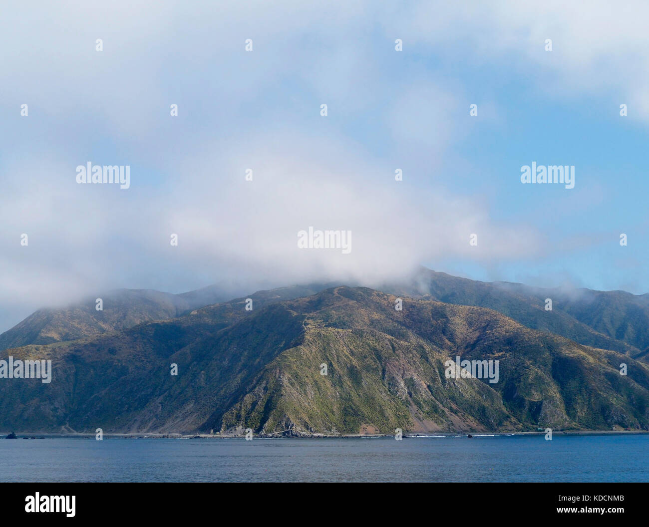 Sinclair Head, South of Wellington in New Zealand - view from ...