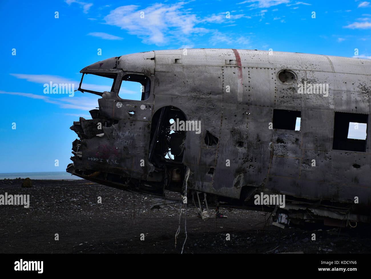 Airplane wreckage hi-res stock photography and images - Alamy