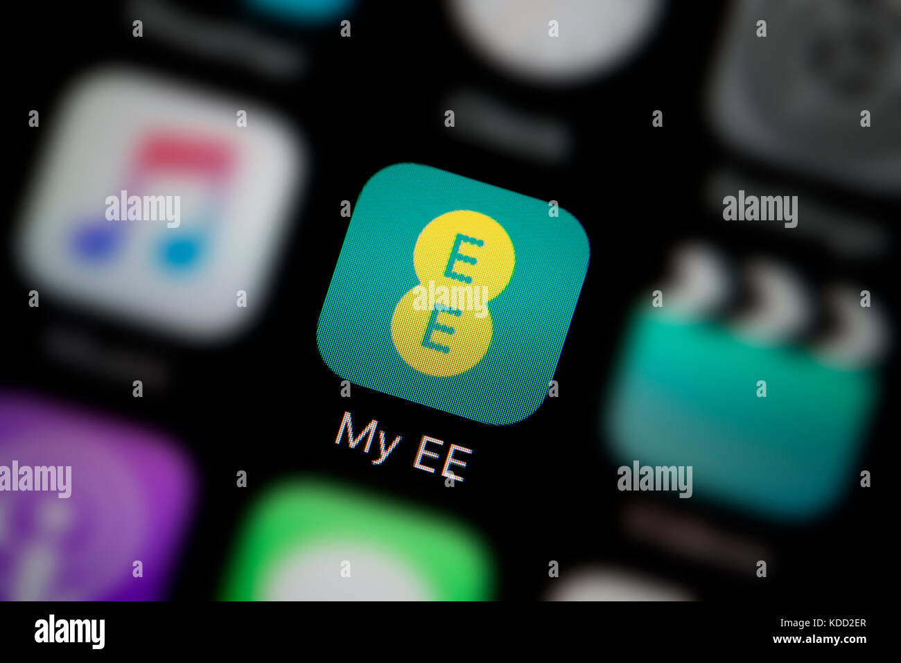 Ee logo hi-res stock photography and images - Alamy