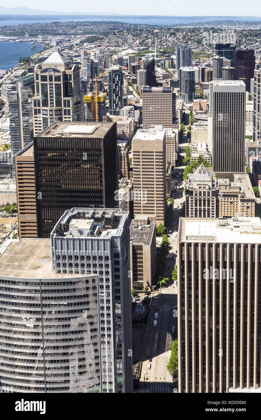 Aerial view of Seattle business and financial district with the famous ...