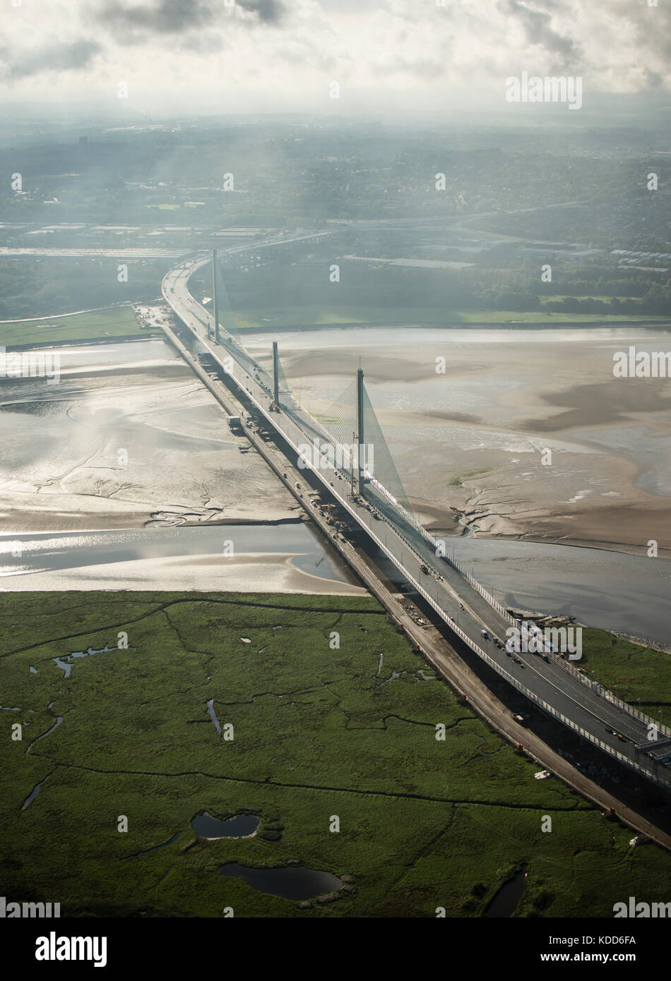 Aerial photo of New Mersey road bridge over the River Mersey Stock ...