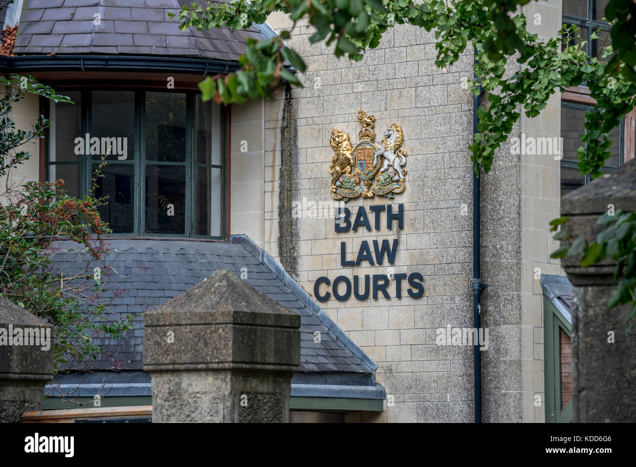 The outside of Bath Magistrates' Court Stock Photo - Alamy