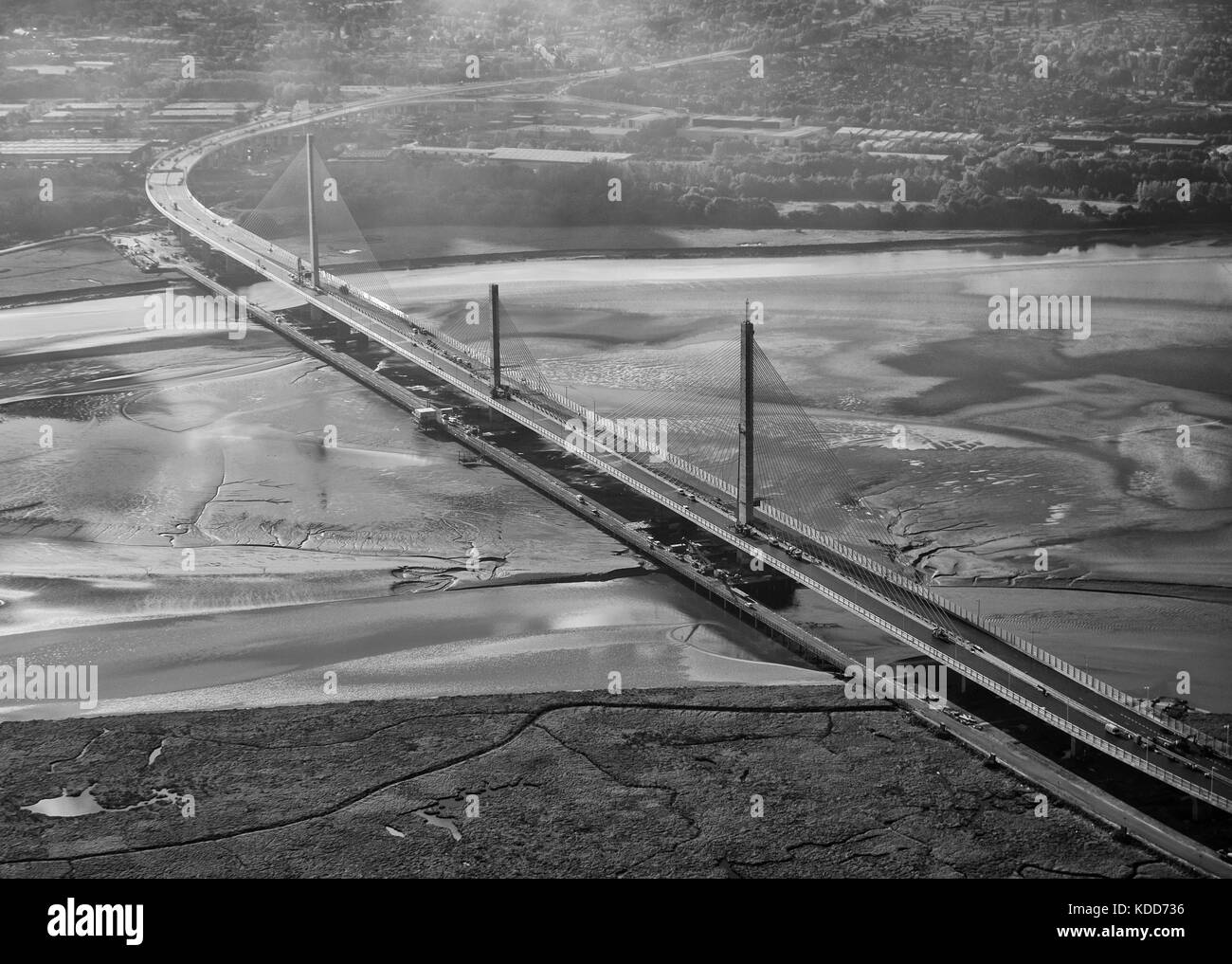 Aerial photo of New Mersey road bridge over the River Mersey Stock ...