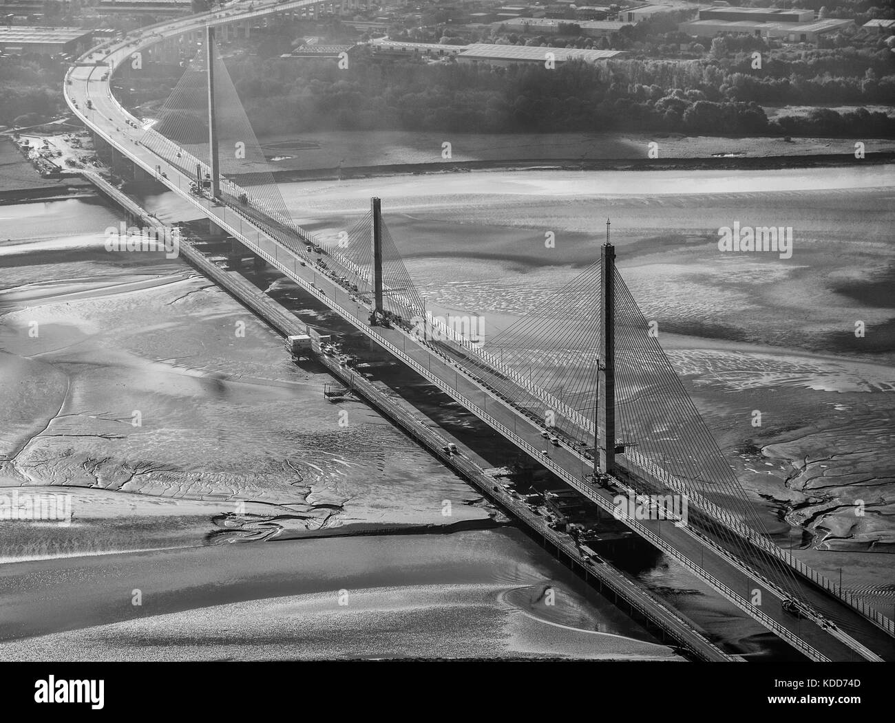 Modern mersey crossing hi-res stock photography and images - Alamy