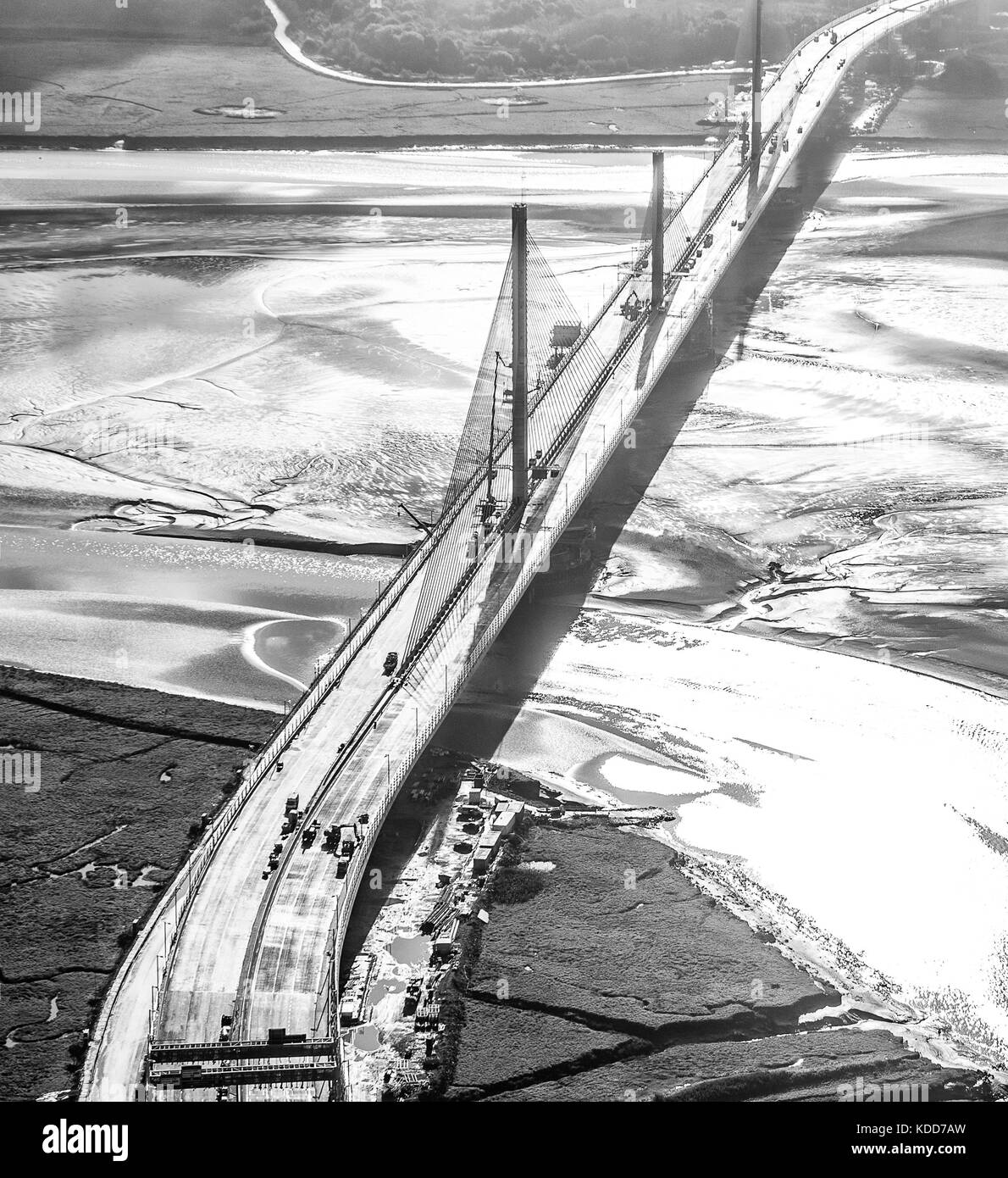 Aerial photo of New Mersey road bridge over the River Mersey Stock ...