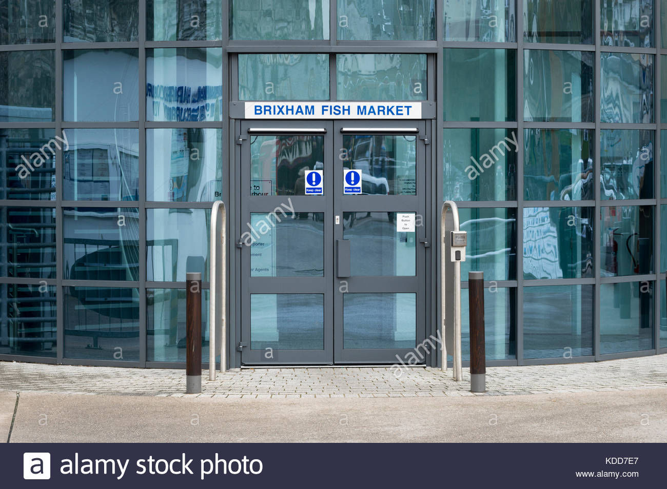 Double Pane Windows High Resolution Stock Photography and Images - Alamy