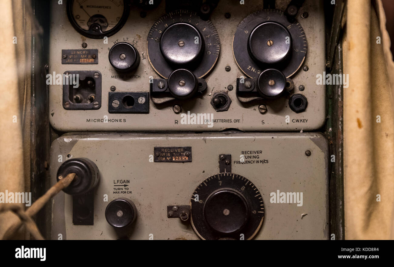 Evacuation dunkirk mole hi-res stock photography and images - Alamy