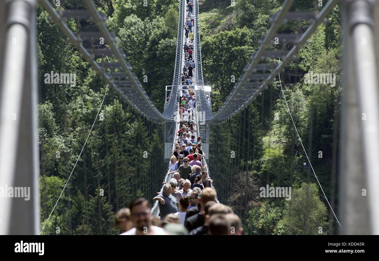People crossing the rope bridge at Rappbodetalsperre, 11 June 2017 ...