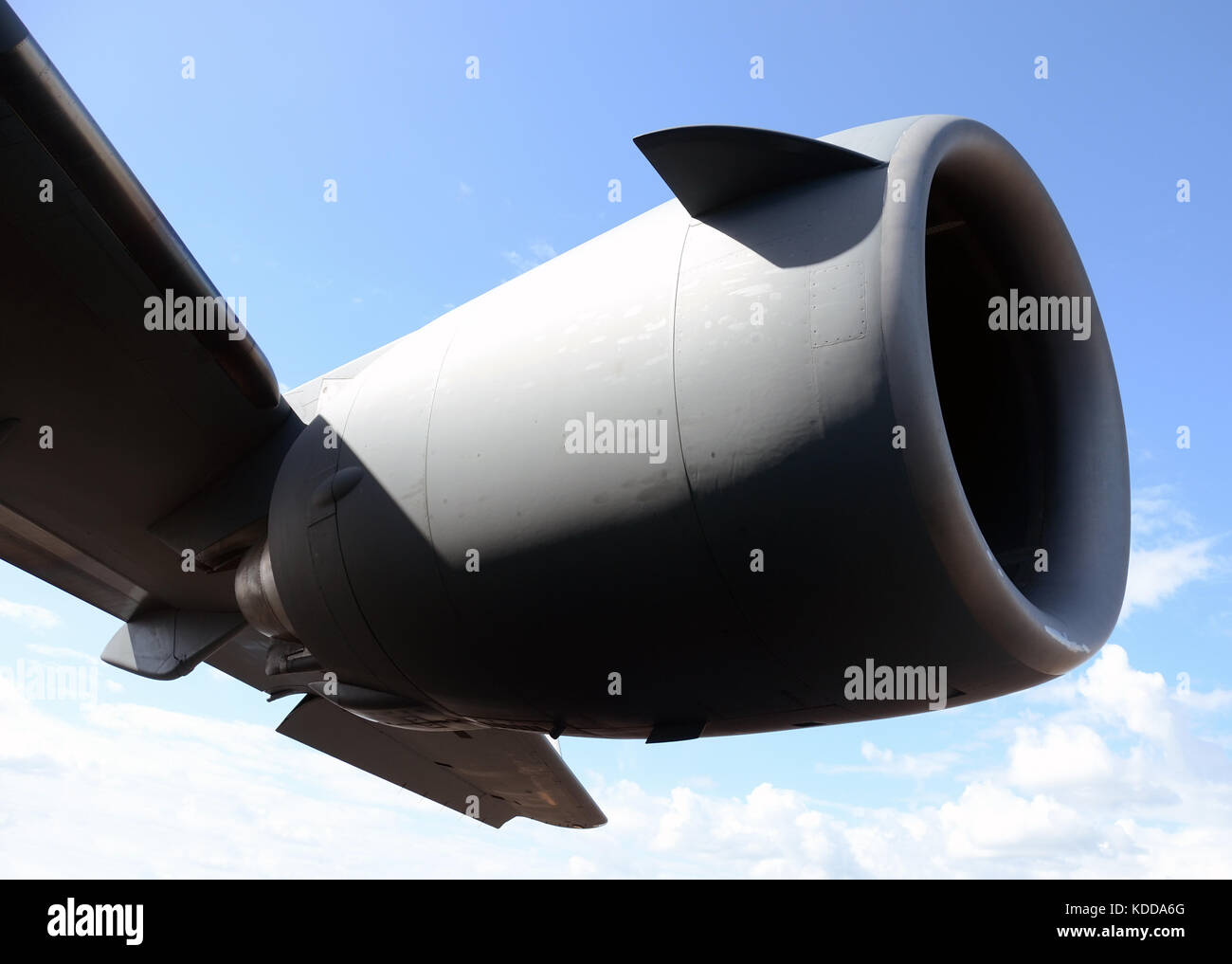 Giant jet engine and wing view Stock Photo - Alamy