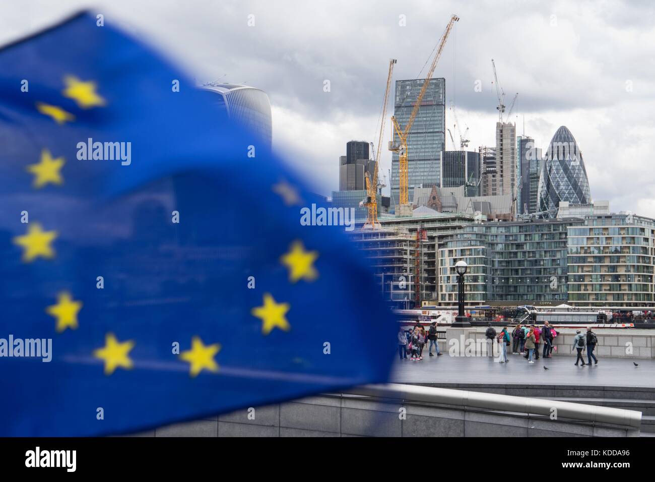 England: EU flag in front of City of London skyline. Photo from 05. May ...