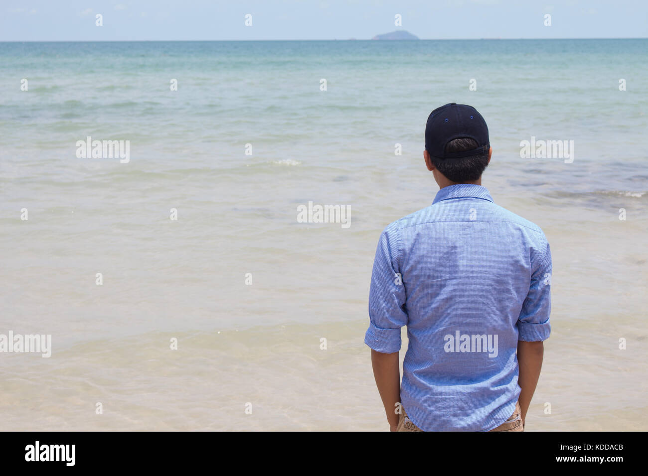 Man swimming sea one person hi-res stock photography and images - Alamy