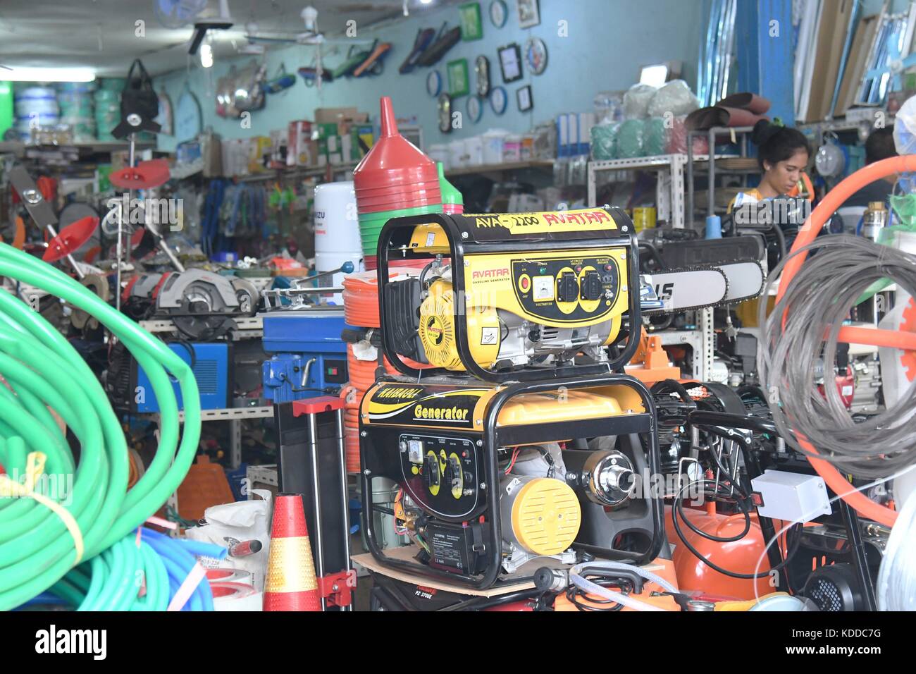 Chinese Hardware Store High Resolution Stock Photography and Images - Alamy