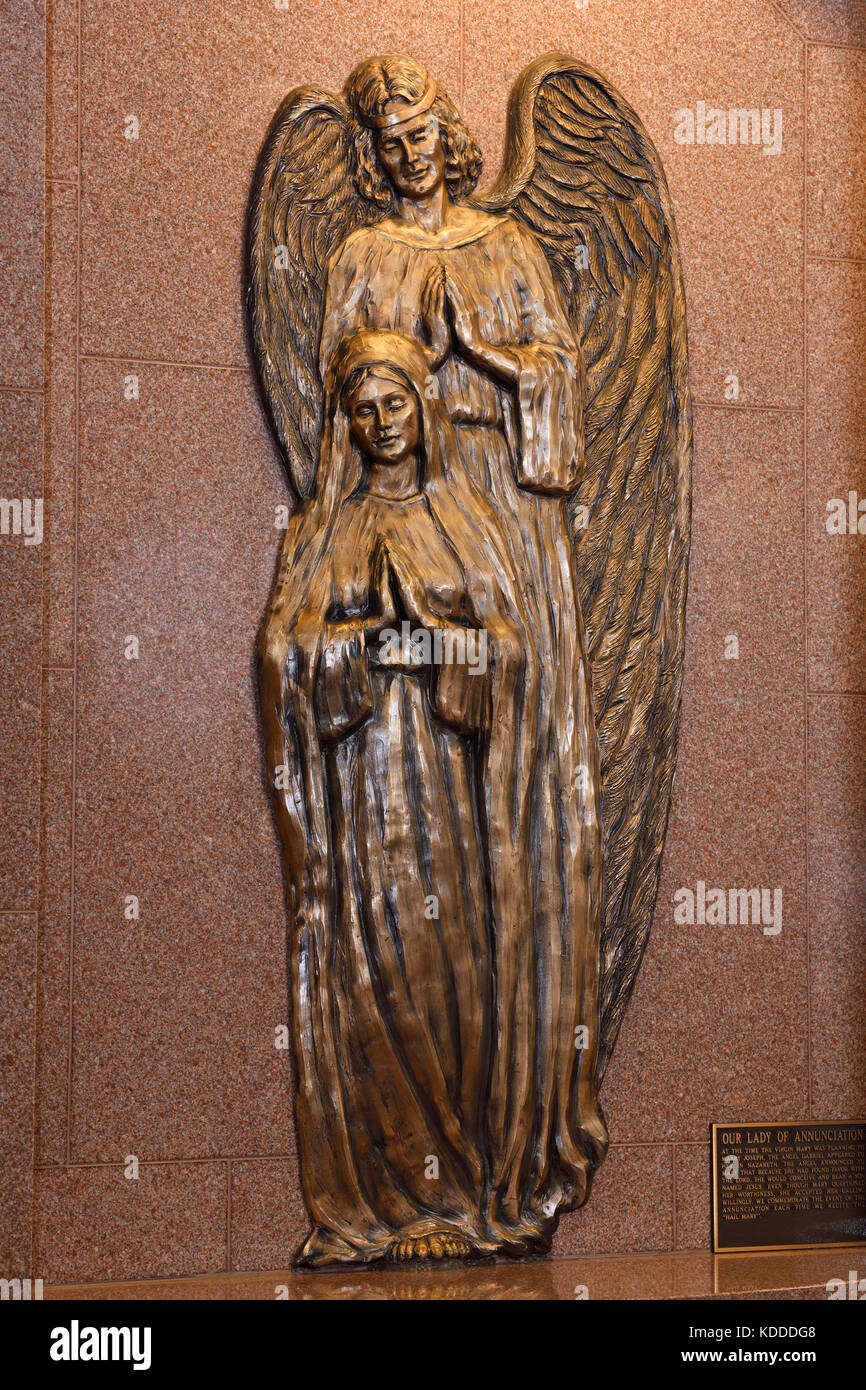 The Annunciation of Archangel Gabriel to the virgin Mary to conceive ...