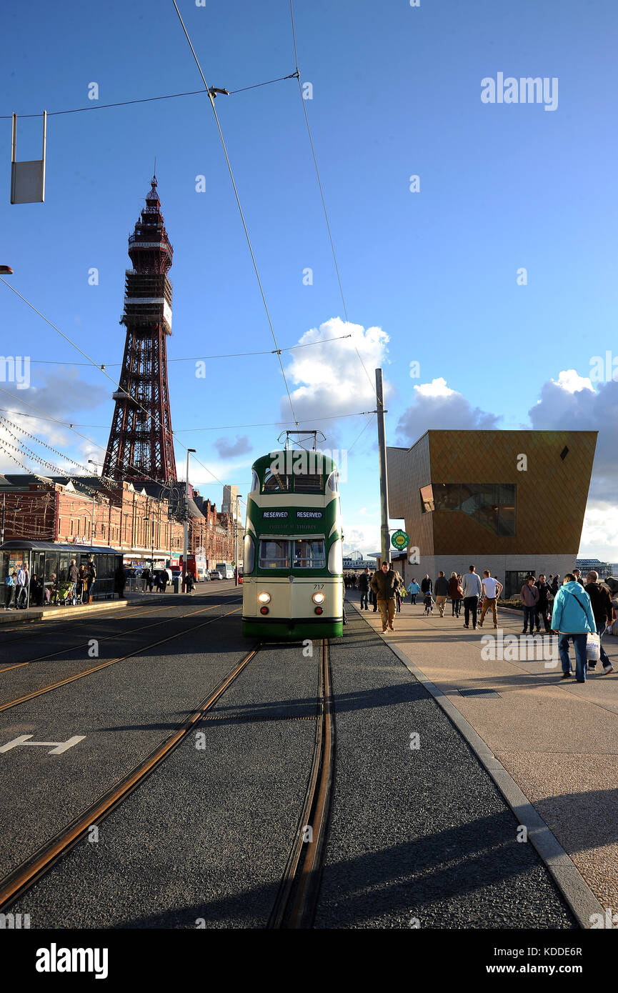 Balloon tram hi-res stock photography and images - Alamy