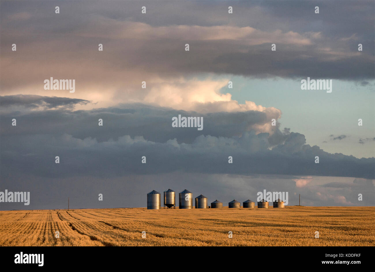Storm Clouds Canada rural countryside Prairie Scene Stock Photo - Alamy