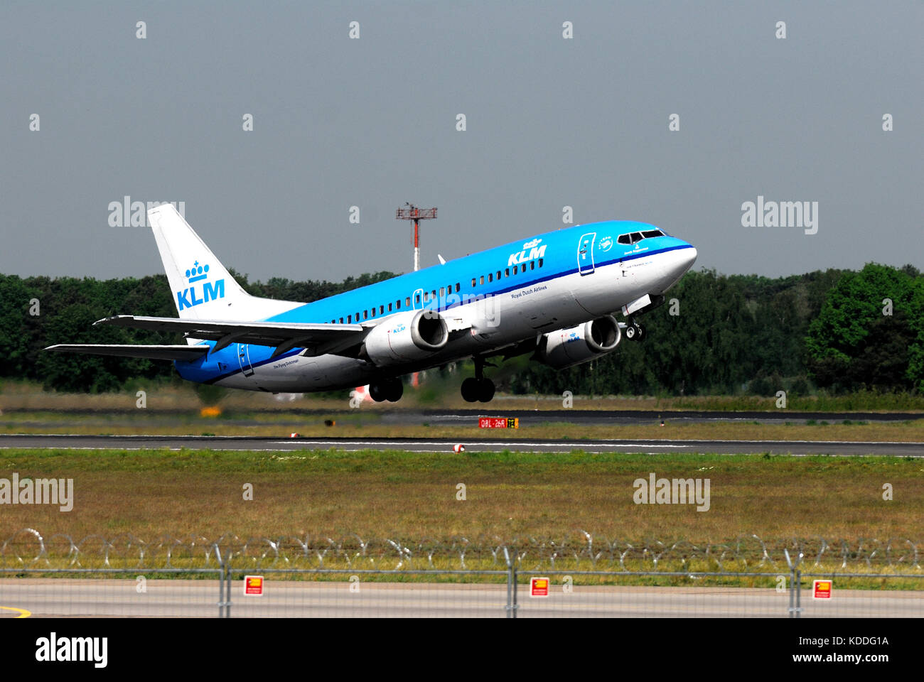 fly, KLM, airplane, passenger, jet,Royal Dutch Airlines Stock Photo - Alamy