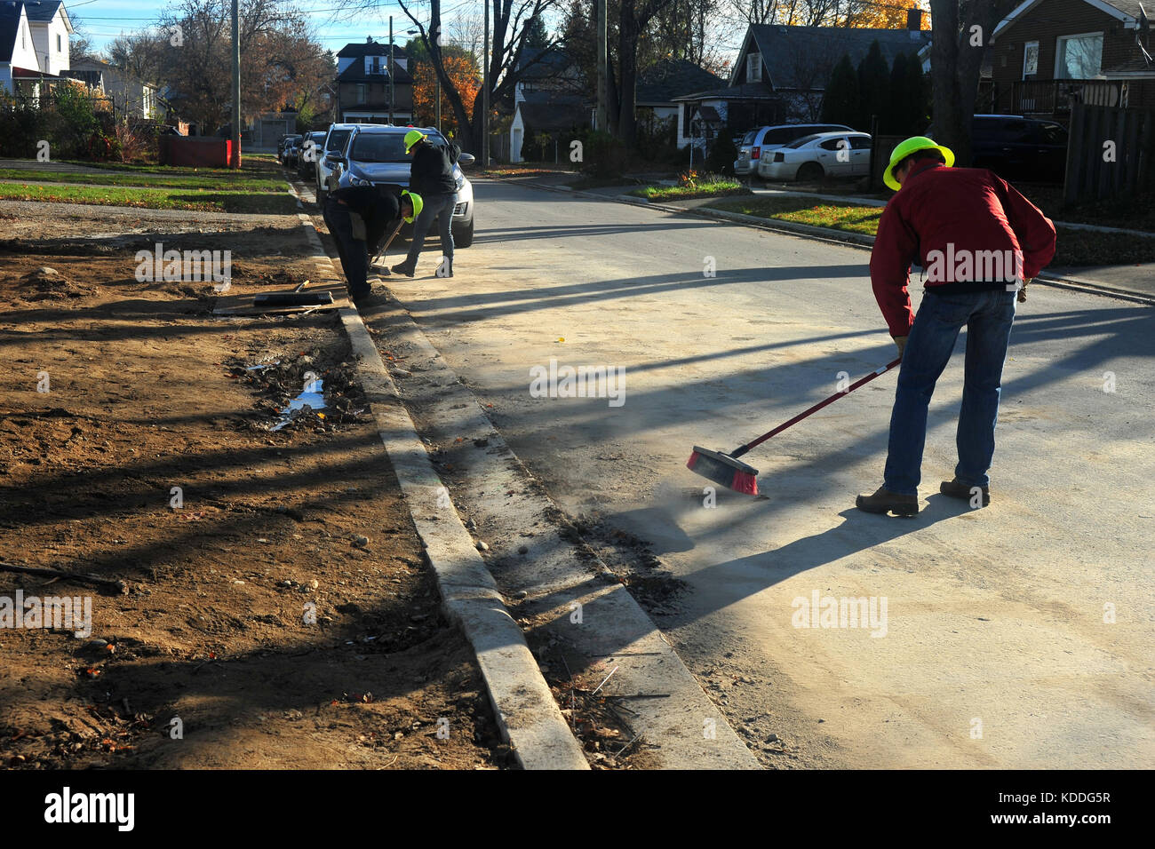 Sweeping the street hi-res stock photography and images - Alamy