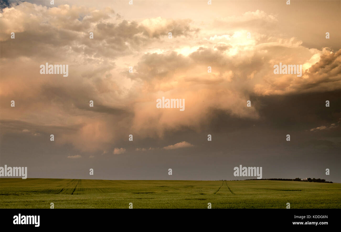 Storm Clouds Canada rural countryside Prairie Scene Stock Photo - Alamy