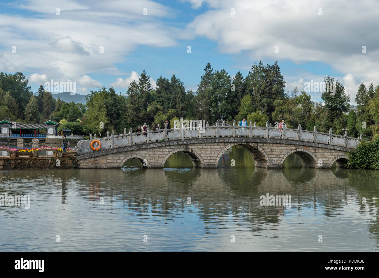 Five dragon bridge hi-res stock photography and images - Alamy
