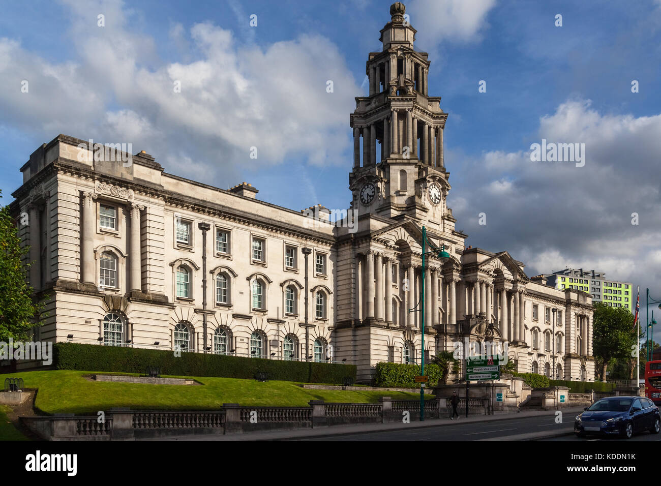 Stockport town hall hi-res stock photography and images - Alamy