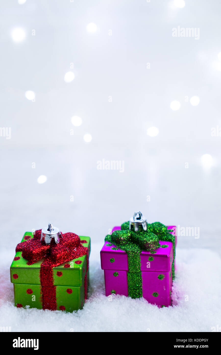 Christmas presents in snow Stock Photo - Alamy