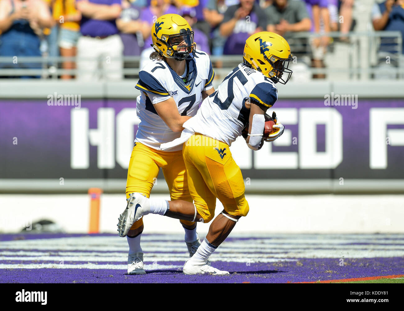 October 07, 2017: .West Virginia Mountaineers quarterback Will Grier (7 ...