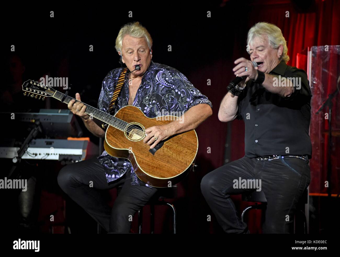 New York, NY, USA. 12th Oct, 2017. Graham Russell, Russell Hitchcock on ...