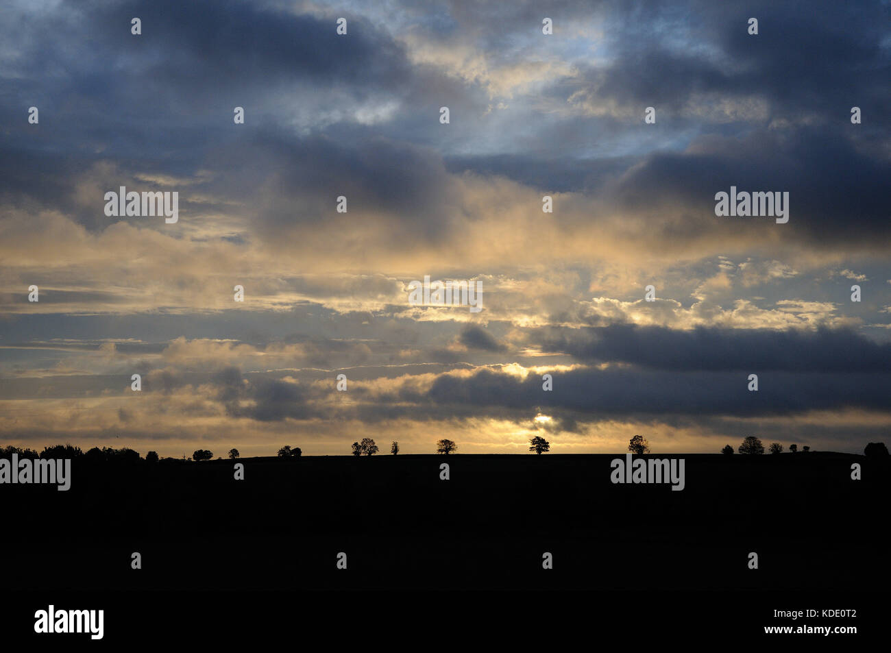 Great Casterton, Rutland, UK. 13th October, 2017. Sunrise in Great ...