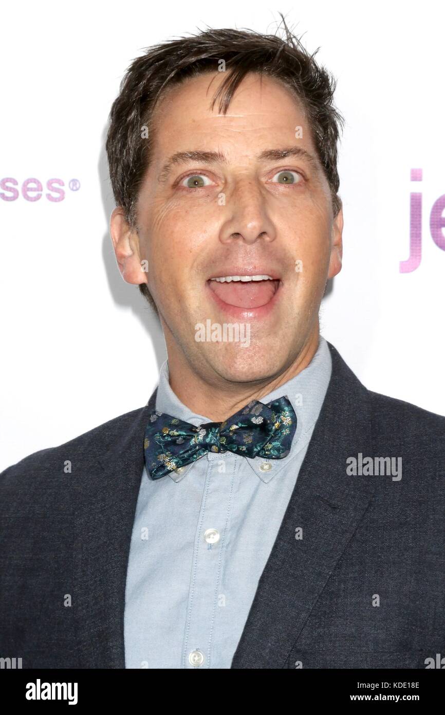 Los Angeles, CA, USA. 12th Oct, 2017. Dan Bucatinsky at the Tie The ...