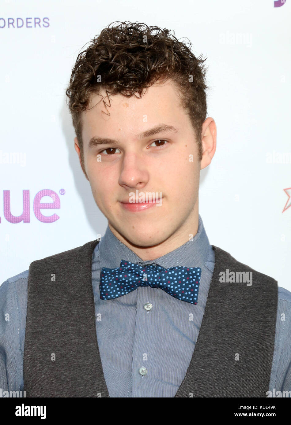 Nolan gould jesse hi-res stock photography and images - Alamy