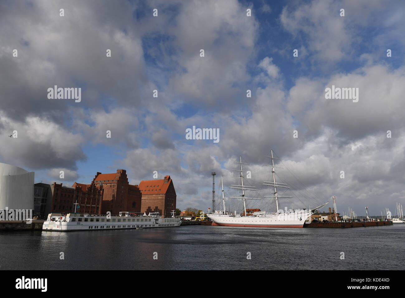 The Gorch Fock I is lying at anchor in the harbour of Stralsund, 12 ...