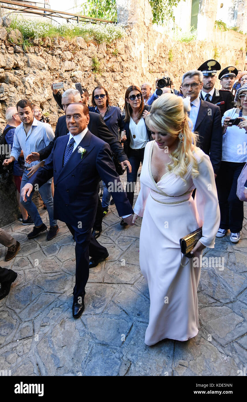 Ravello, Italy. 13th Oct, 2017. Silvio Berlusconi and Francesca Pascale in Ravello, at the ...