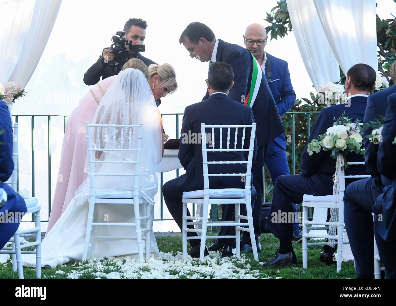 Ravello, Italy. 13th Oct, 2017. Silvio Berlusconi and Francesca Pascale in Ravello, at the ...