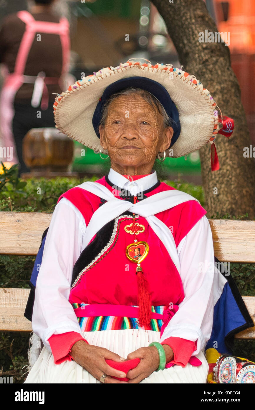 Lijiang naxi hi-res stock photography and images - Alamy