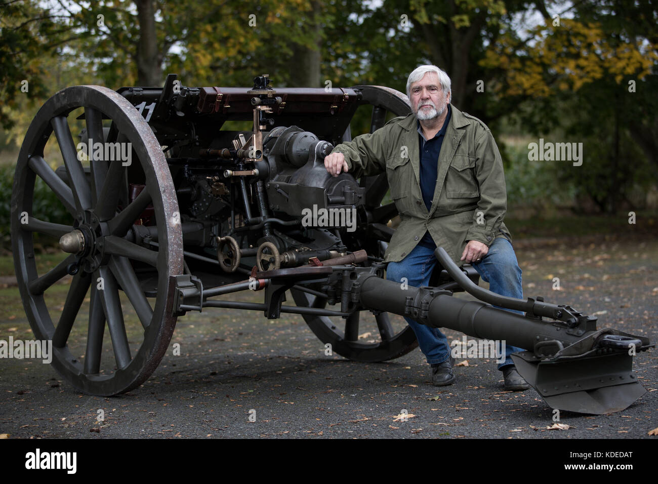 18 Pounder Stock Photos & 18 Pounder Stock Images - Alamy