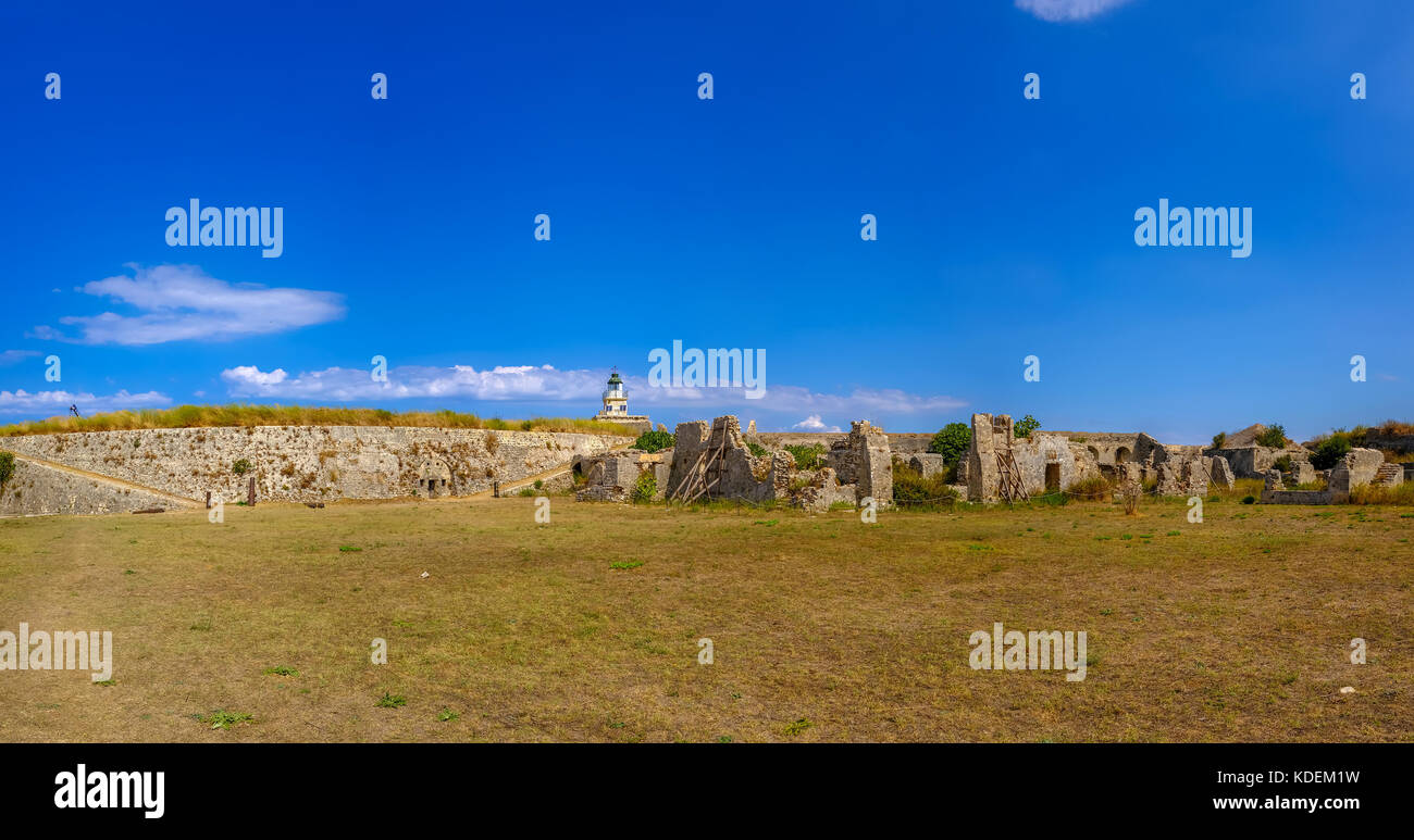Castle of Ayia Mavra at Lefkada island, Greece Stock Photo - Alamy
