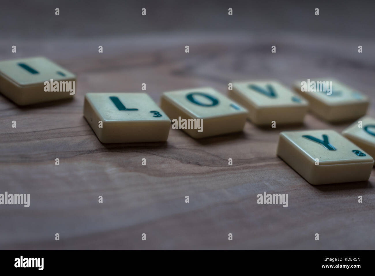 Letter scrabble i hi-res stock photography and images - Alamy