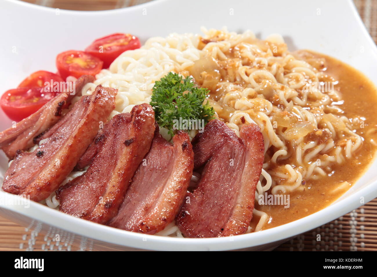 dried noodles cuisine Stock Photo - Alamy