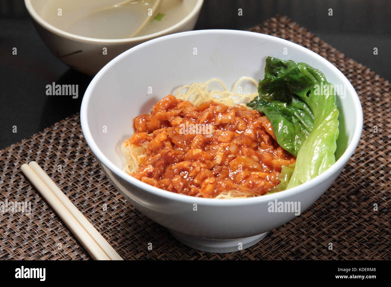 dried noodles cuisine Stock Photo - Alamy