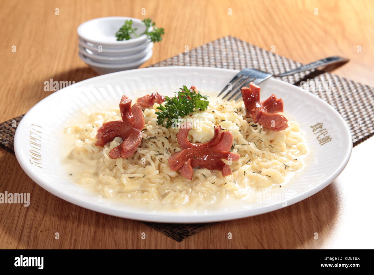 dried noodles cuisine Stock Photo - Alamy