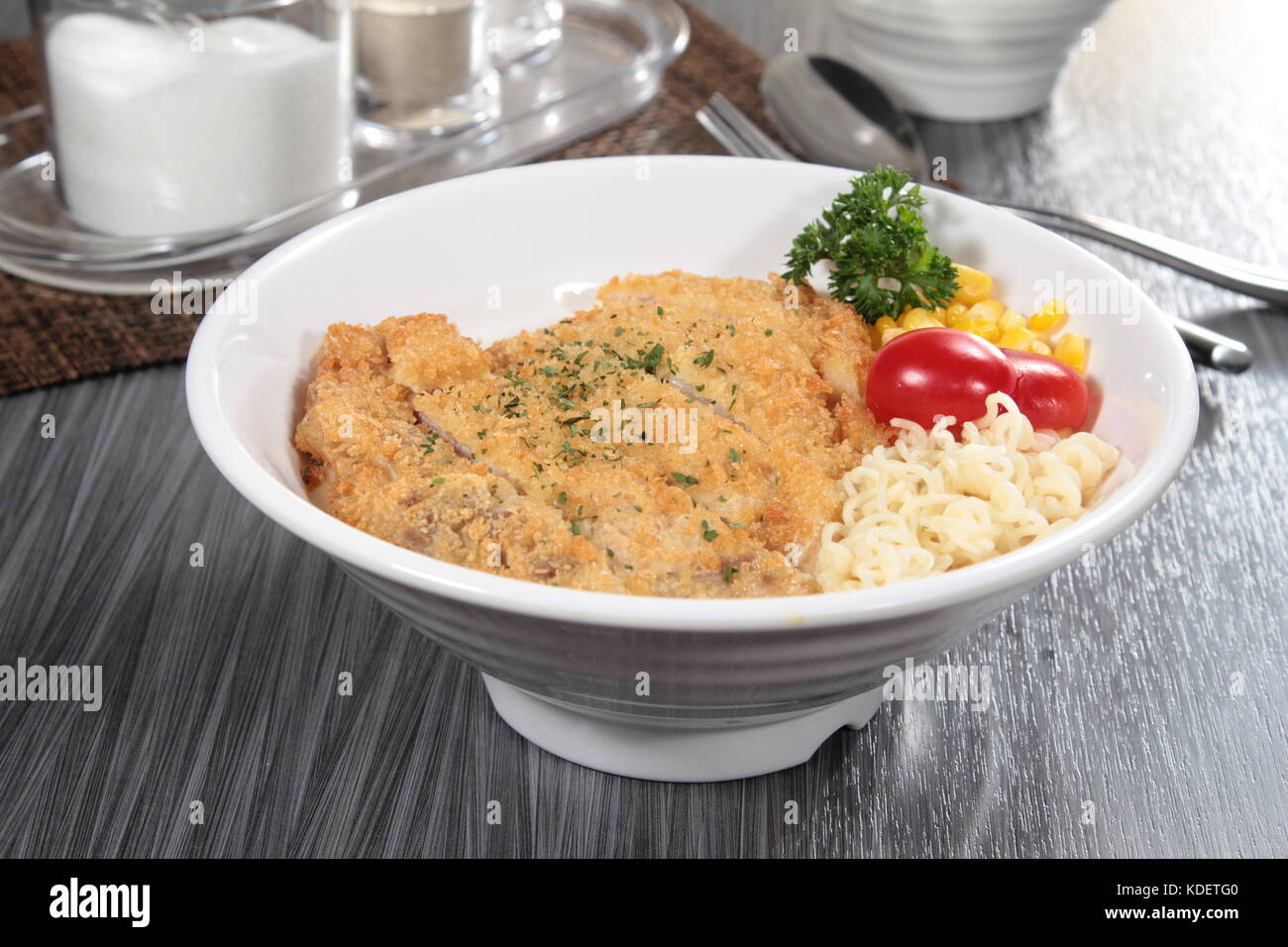 dried noodles cuisine Stock Photo - Alamy