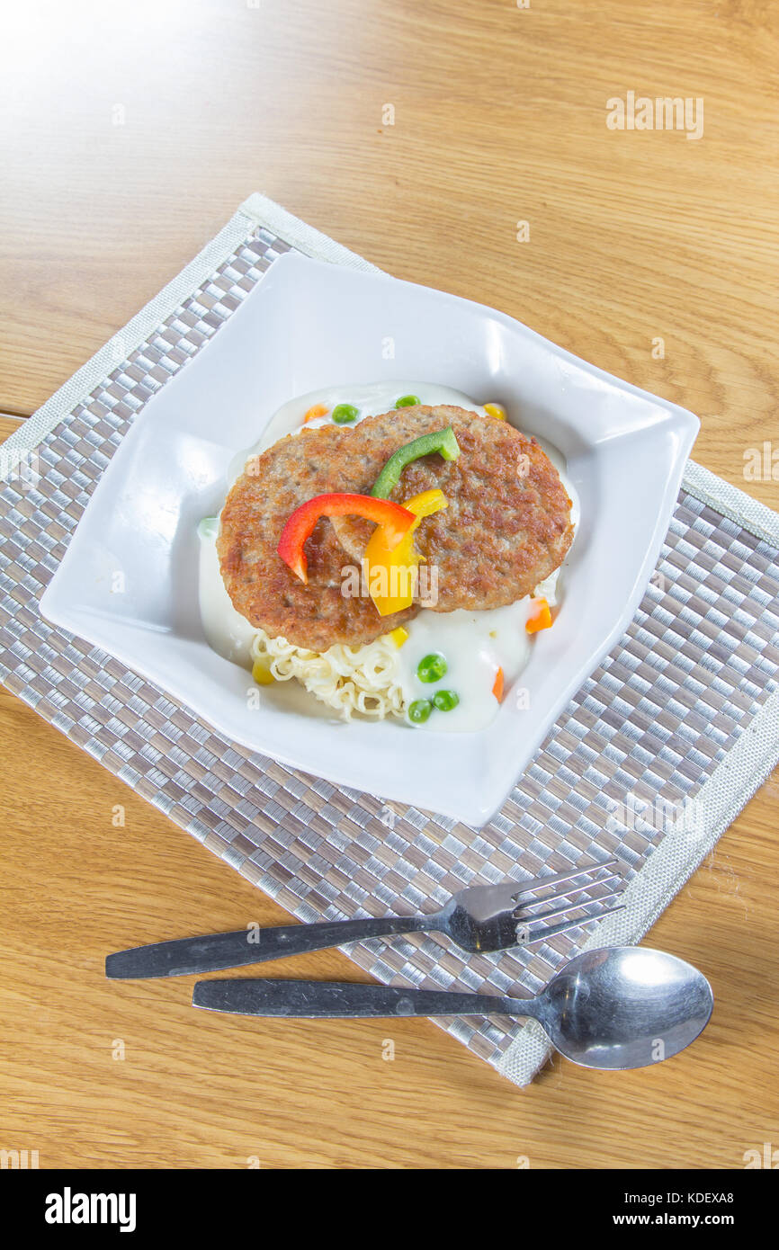 dried noodles cuisine Stock Photo - Alamy