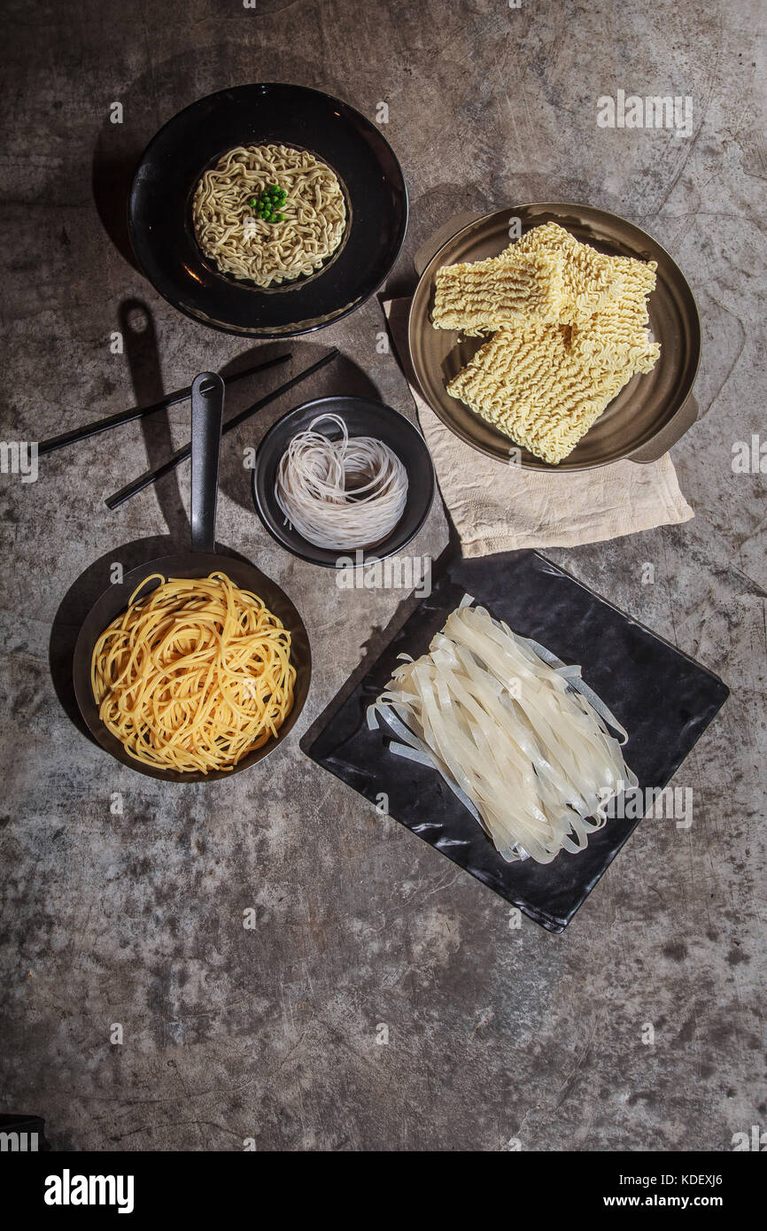 dried noodles cuisine Stock Photo - Alamy