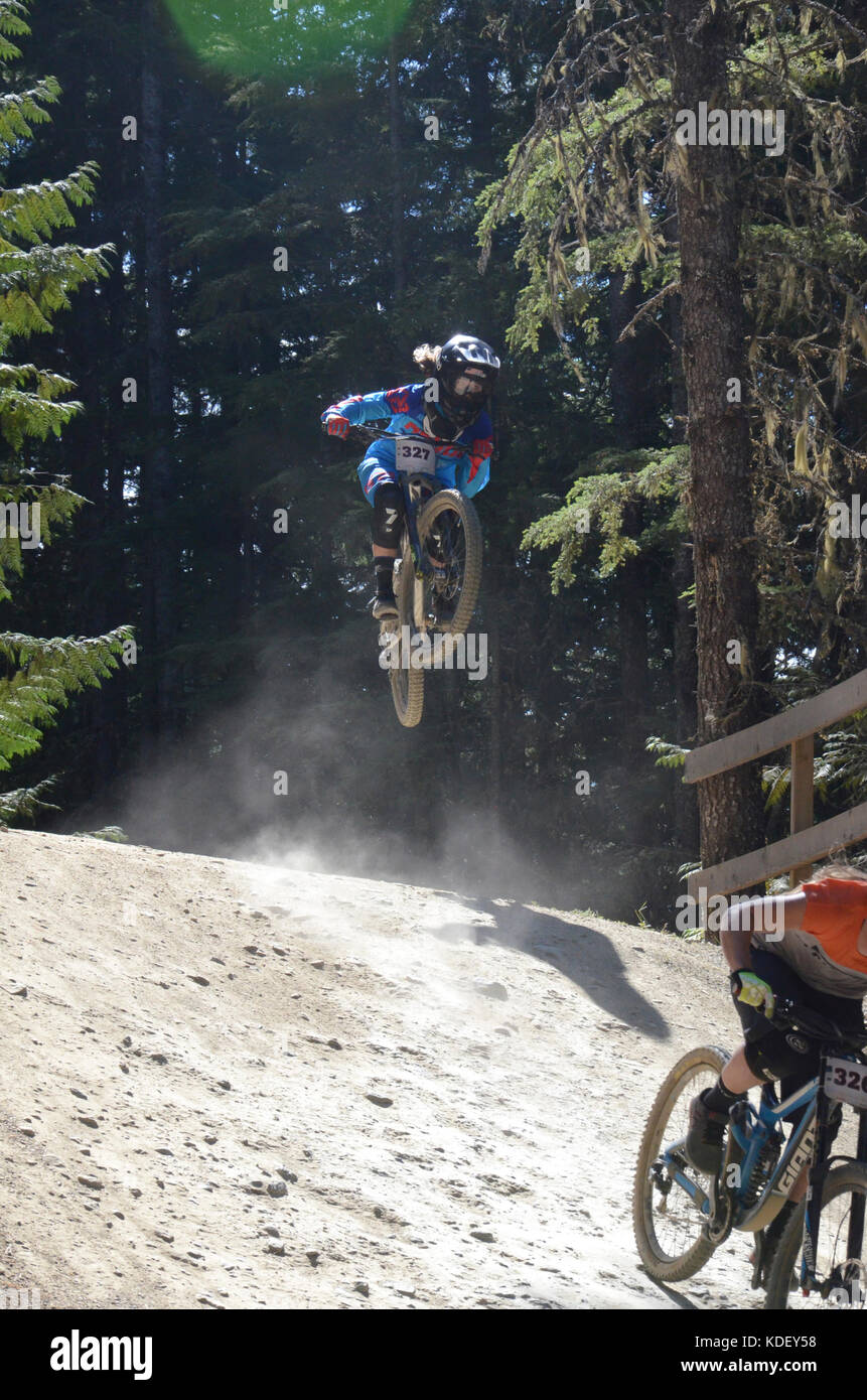 Fox air downhill hi-res stock photography and images - Alamy