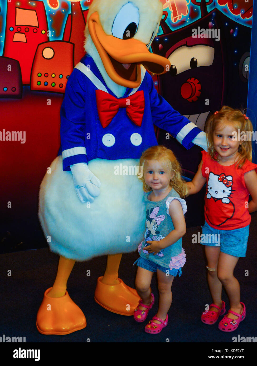 Children meeting Donald Duck in Disney World Florida USA Stock Photo ...