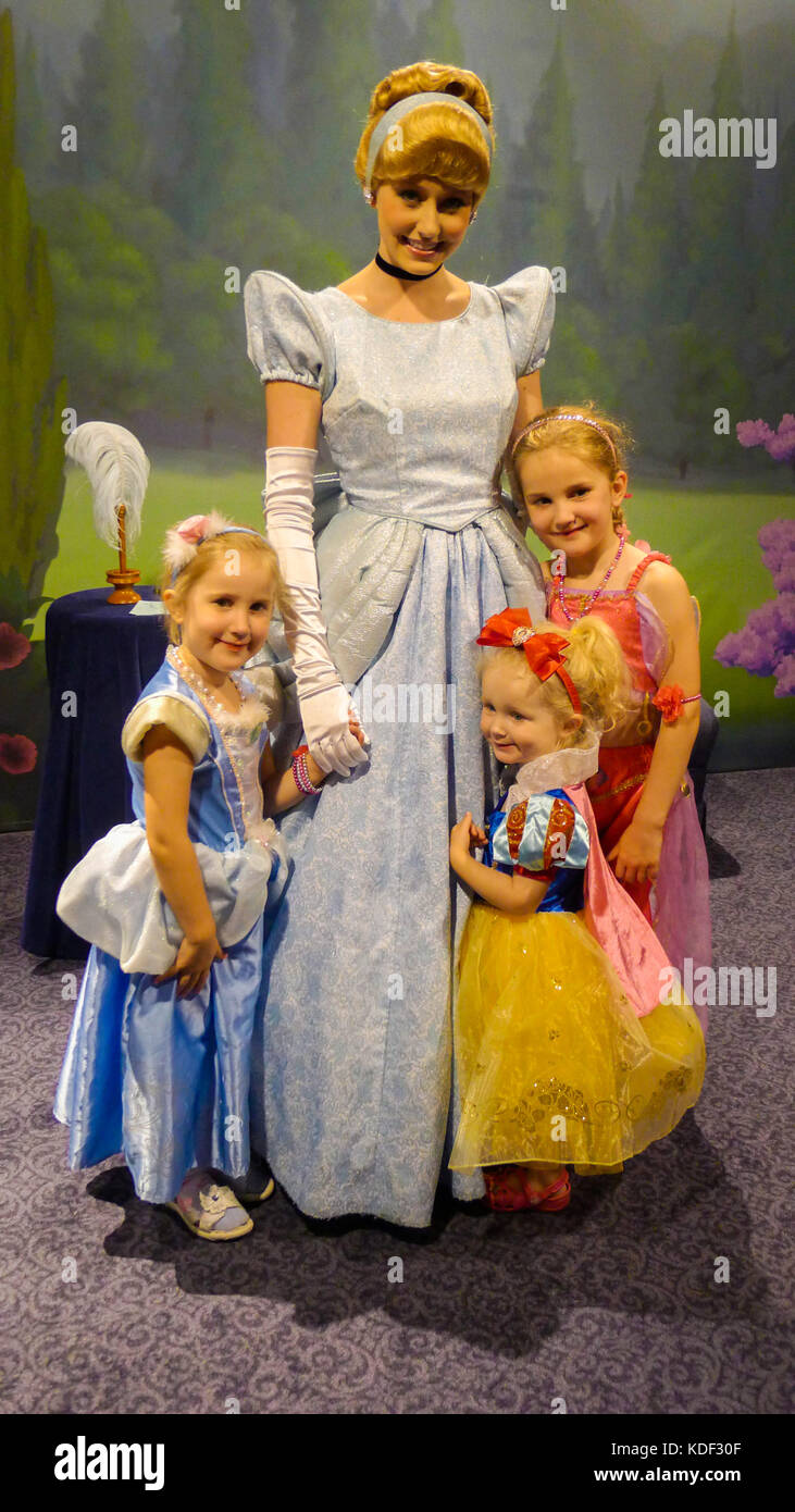 Children meeting Cinderella in Magic Kingdom, Disney World Florida USA ...