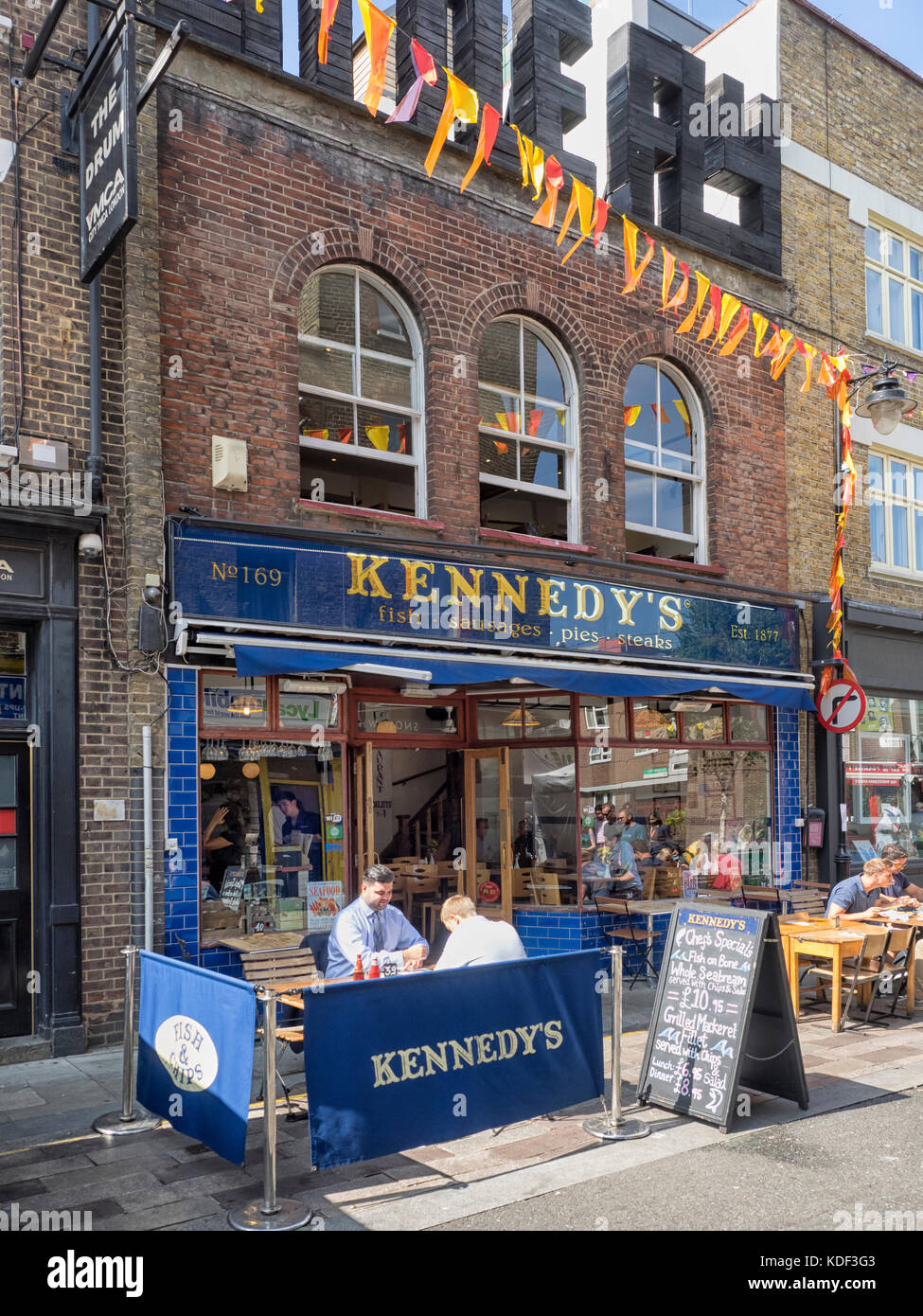 Street Food Chips Shop High Resolution Stock Photography and Images - Alamy