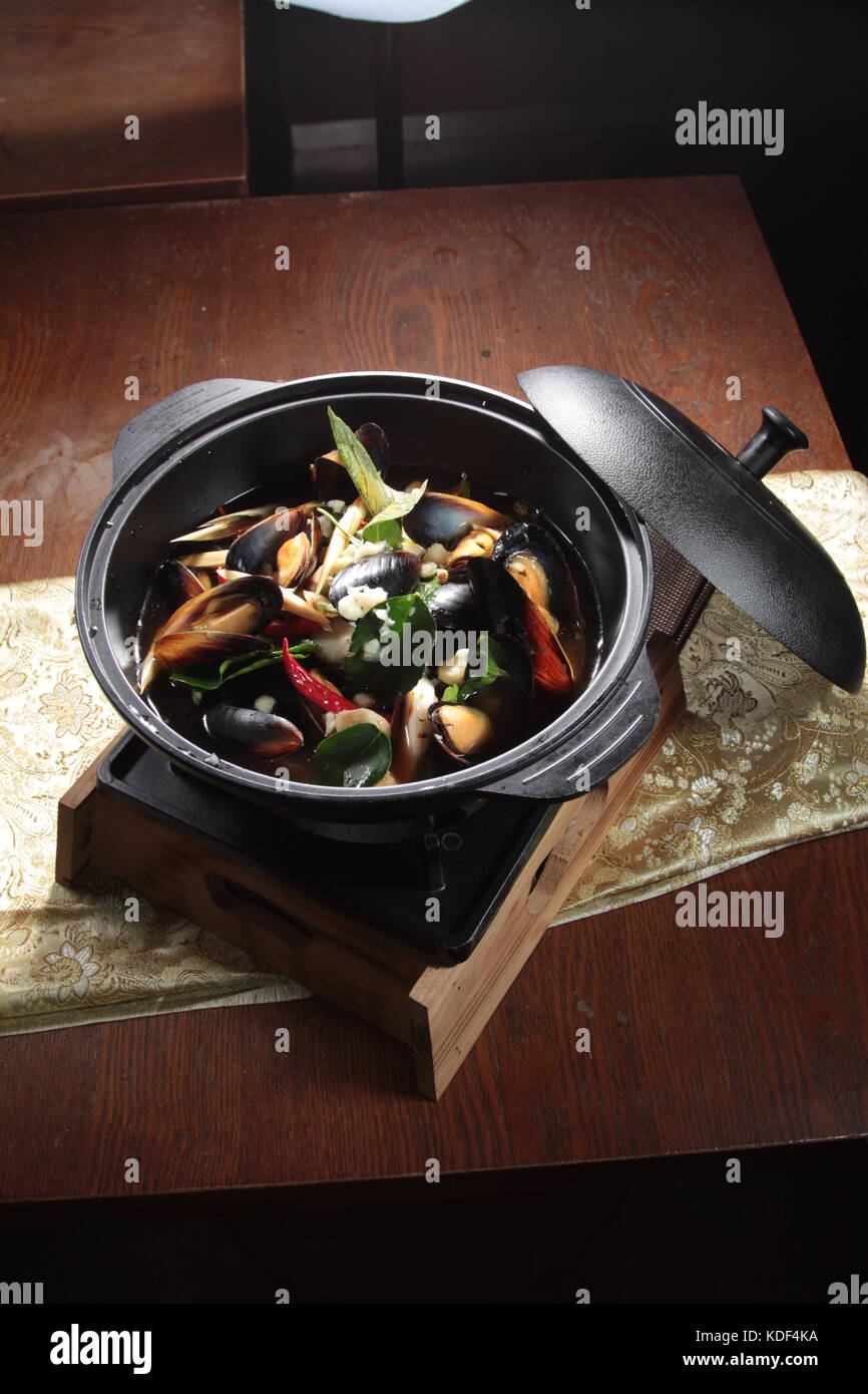 clam or mussel cuisine Stock Photo - Alamy